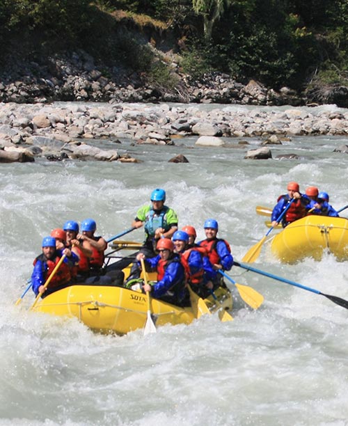 Rafting in Squamish, BC | Executive Suites Hotel & Resort, Squamish